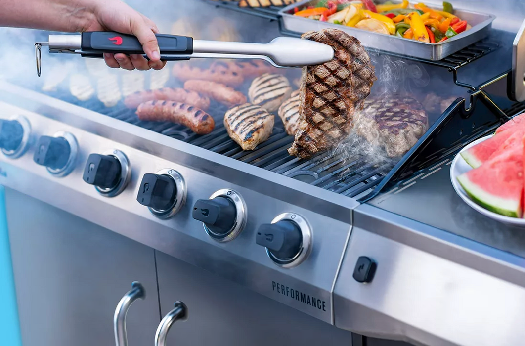 Char-Broil Performance Series 6-Burner Gas Grill With Stainless Steel ...